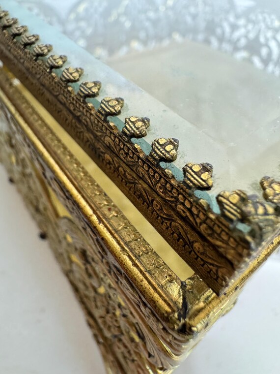 Vintage Footed gold metal Filigree Jewelry Casket/ Je… - Gem