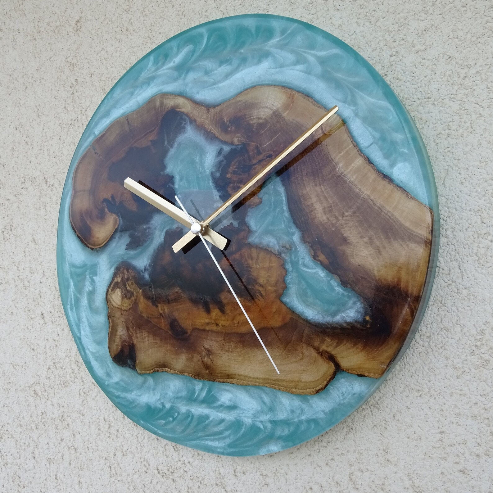 Epoxy Wood Wall Clock Handmade Housewarming Gift Wall - Etsy