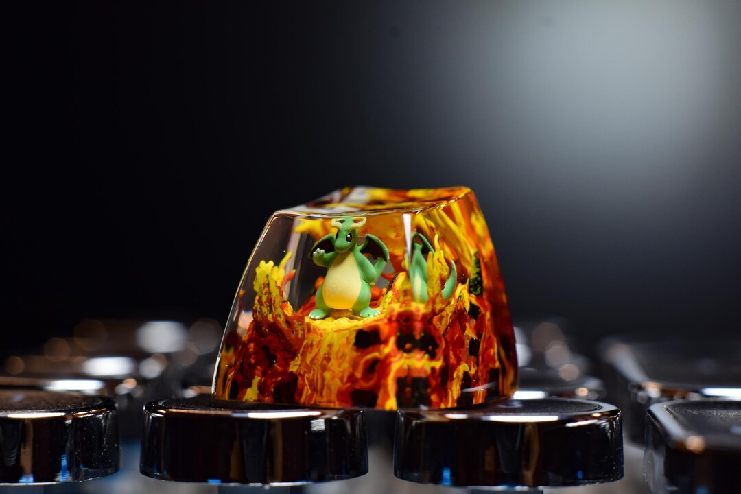 Shiny Dragonite Pokemon Keycap Artisan for Cherry MX, Anime Keycap ...