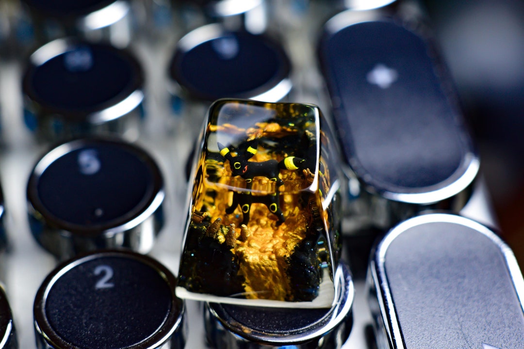 Umbreon Custom Pokemon Keycap Artisan for Cherry MX, Anime Keycaps ...