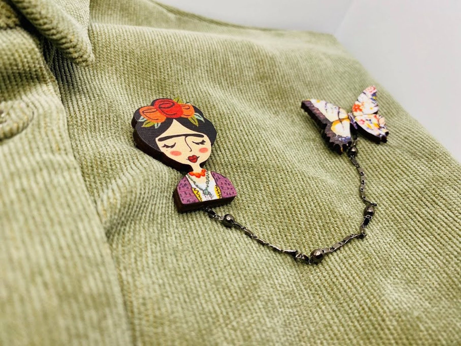 Frida Khalo Wooden Brooch handmade pin Made of wood with a | Etsy