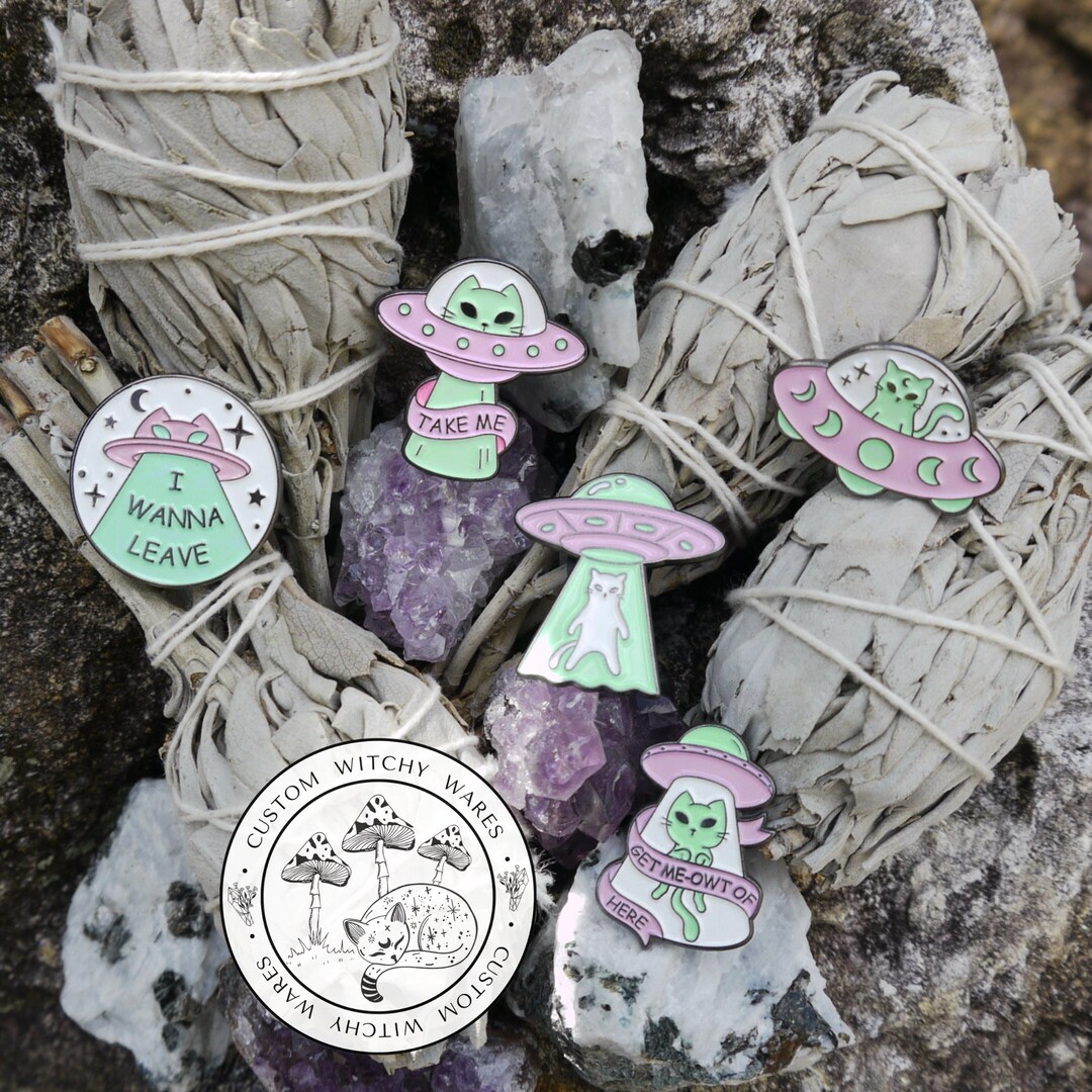 Kawaii UFO Space Cat Alien; Backpack Lapel Pin - Etsy