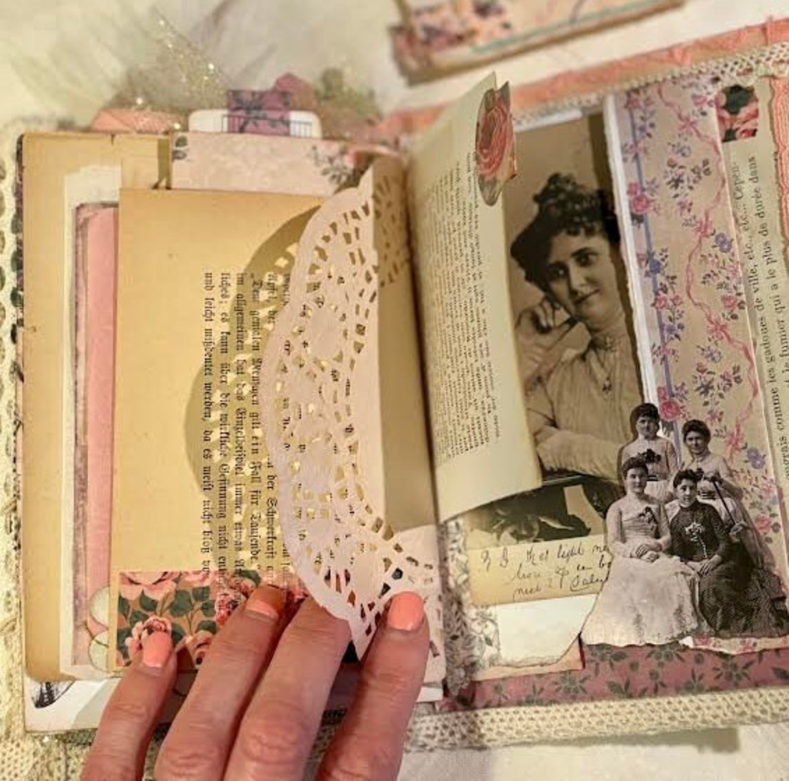 Flowery Junk Journal 'annie', Mixed Media Art Journal, Shabby Chic Junk ...