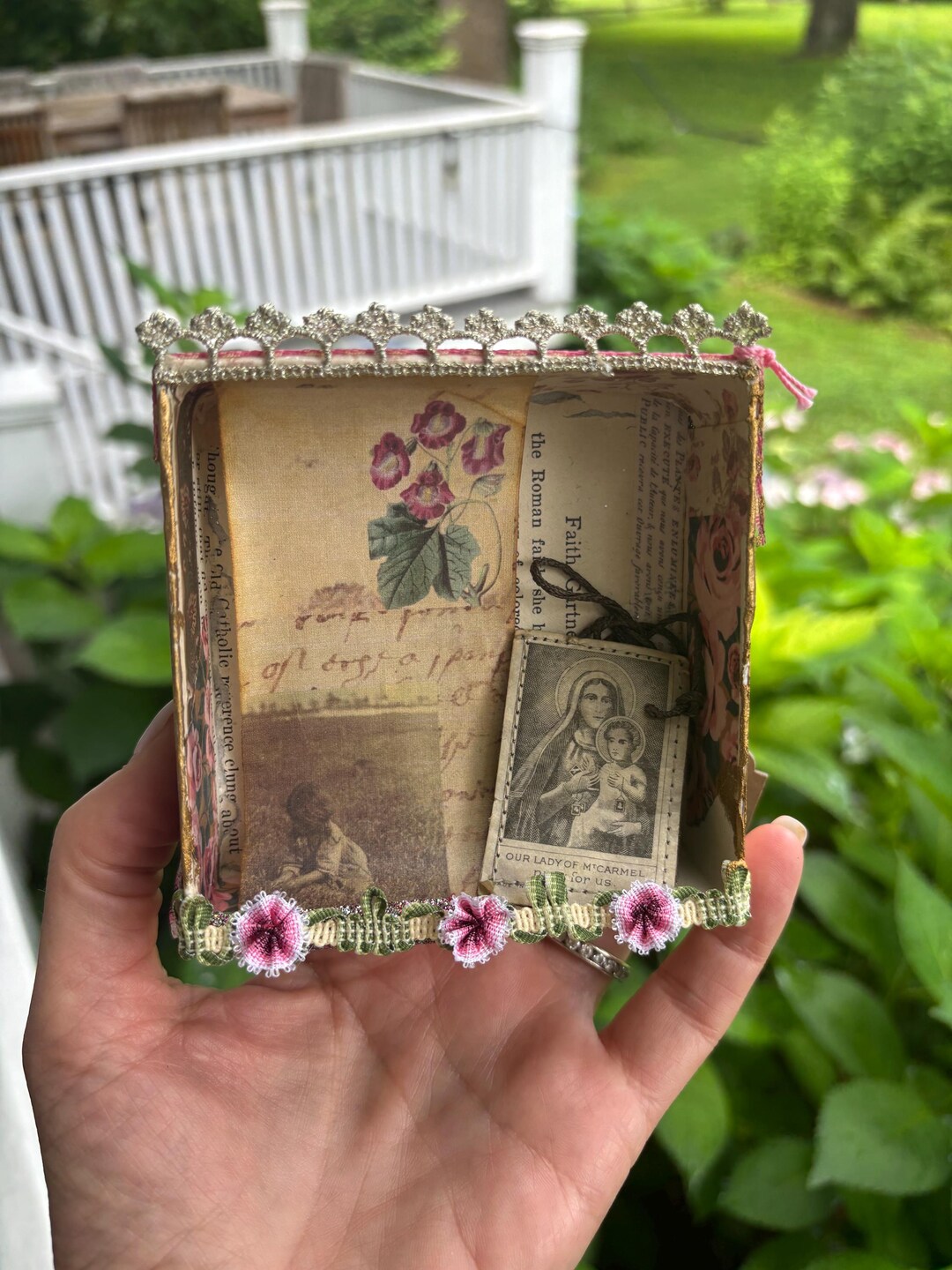 Scapular Shadow Box, Mixed Media Art Box, Handmade Diorama - Etsy