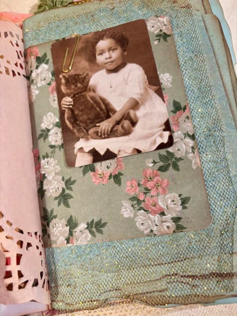 Flowery Junk Journal 'annie', Mixed Media Art Journal, Shabby Chic Junk ...