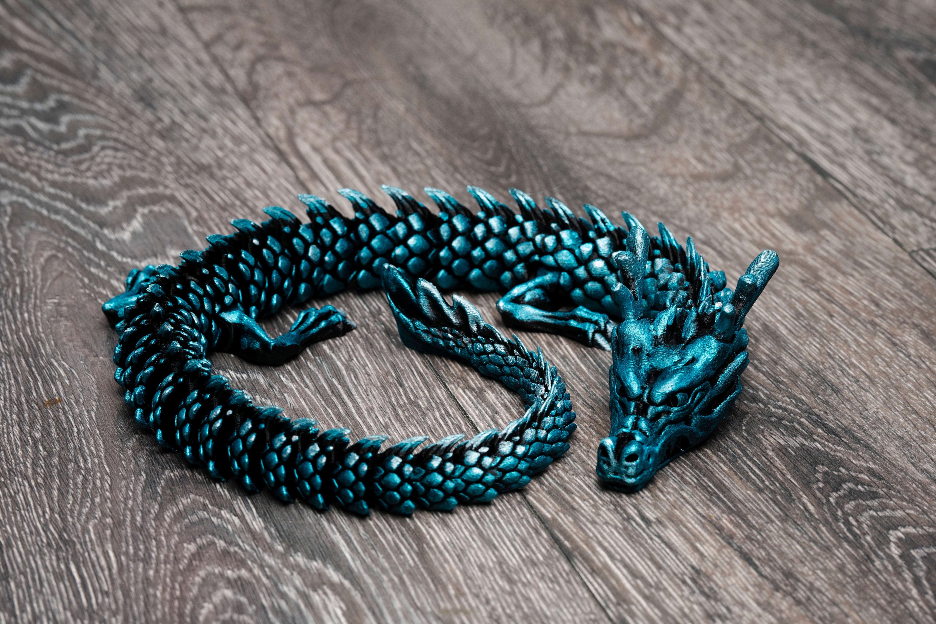 Traditional Japanese Oriental Dragon Articulated Fidget Toy Display ...