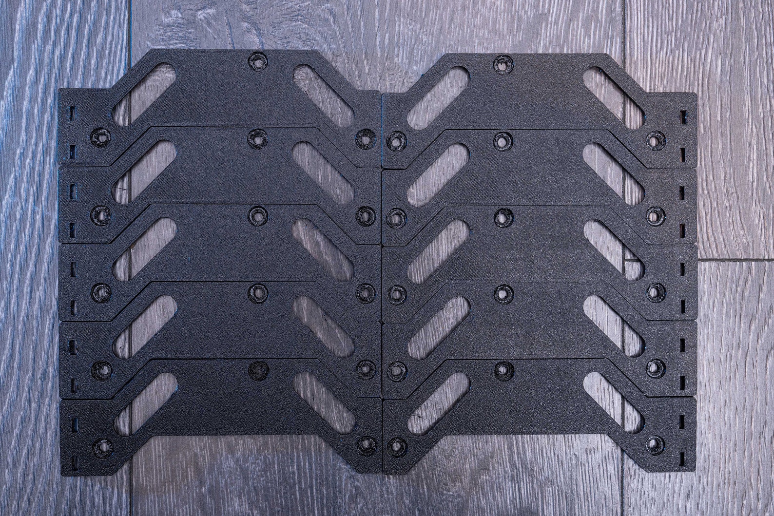 Stackable 3.5 Inch Hard Disk Drive Mounts With 12x12cm Fan Attachment ...