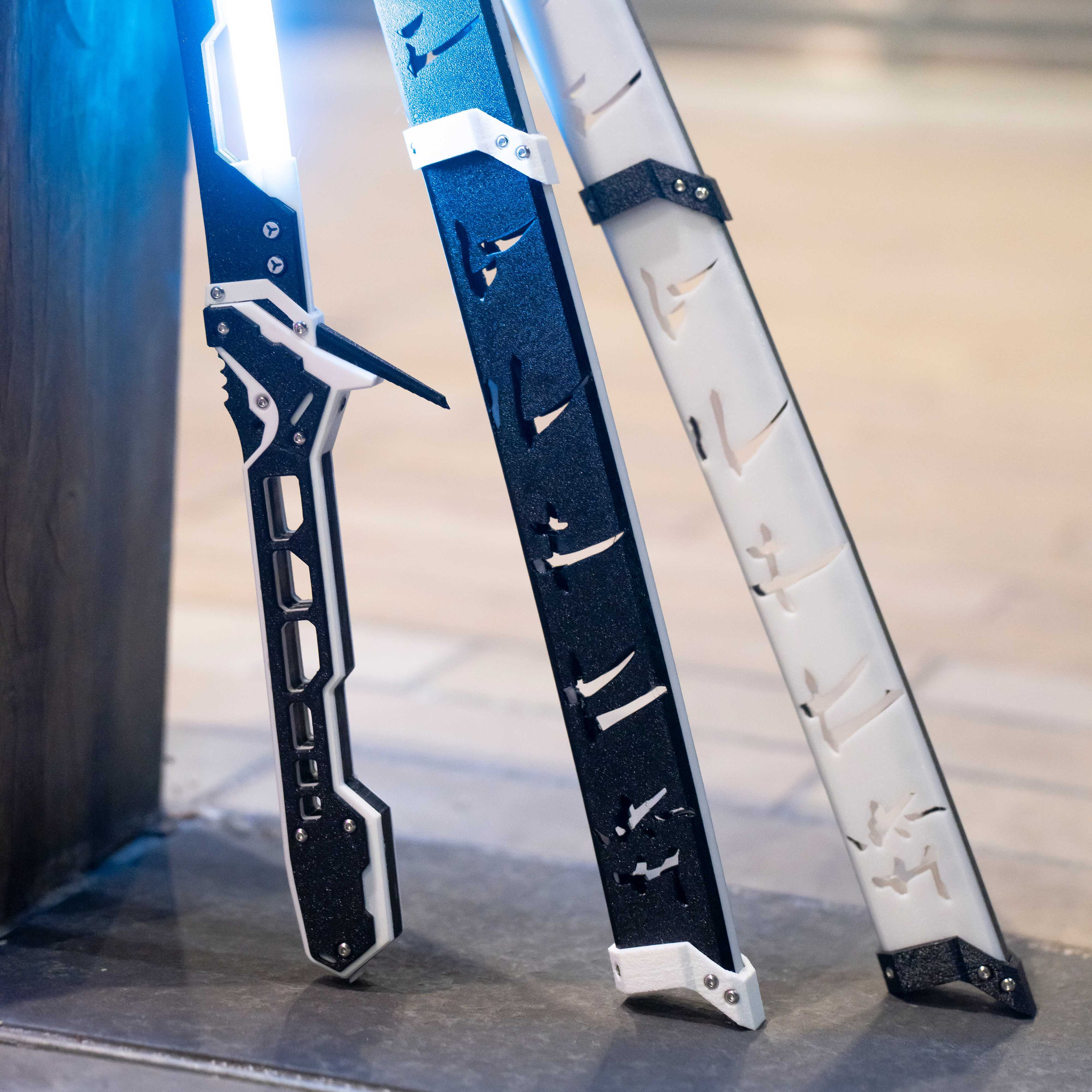 Cyberpunk 2077 PIXEL RGB LED Arasaka Thermal Katana V2, Sheath, Battery ...