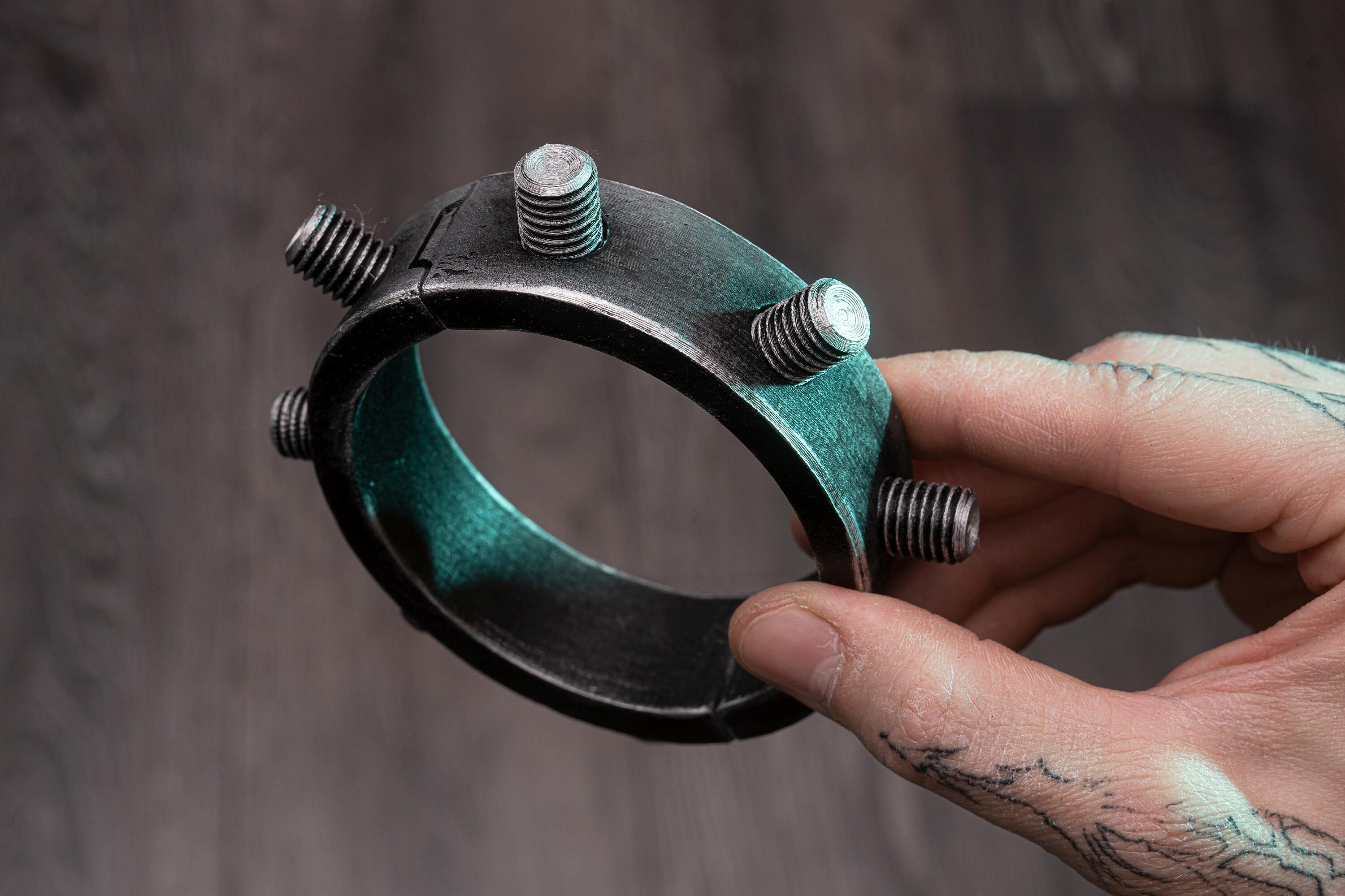 Cloud Strife Bangle and Leather Sleeves 3D PRINTING and SEWING PATTERN ...