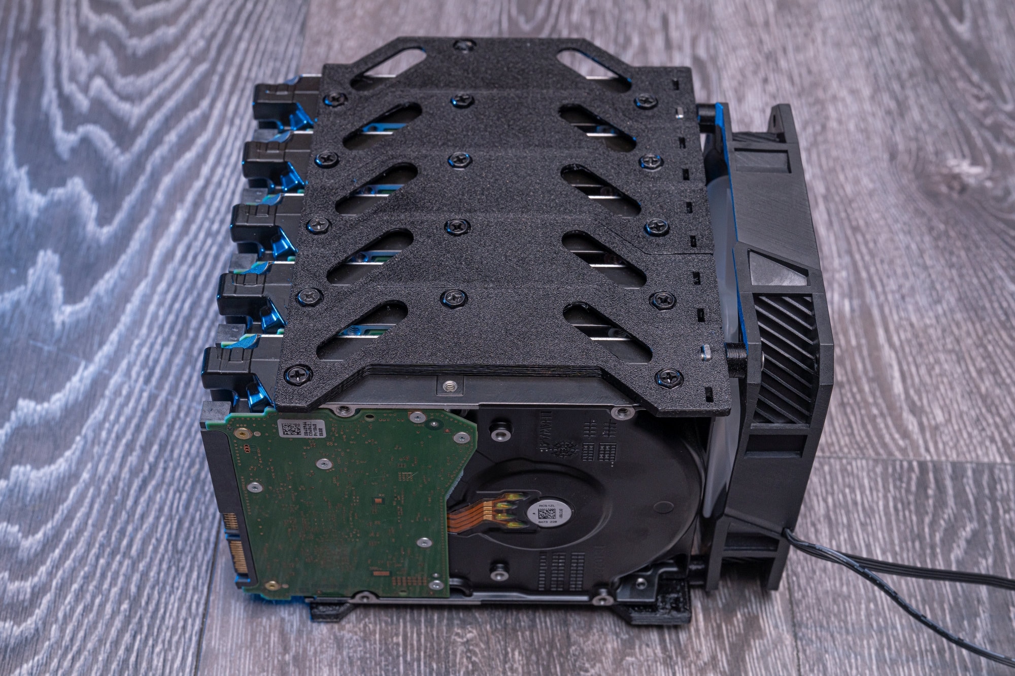 10 X Stackable 3.5 Inch Hard Disk Drive Mounts With 12x12cm Fan ...