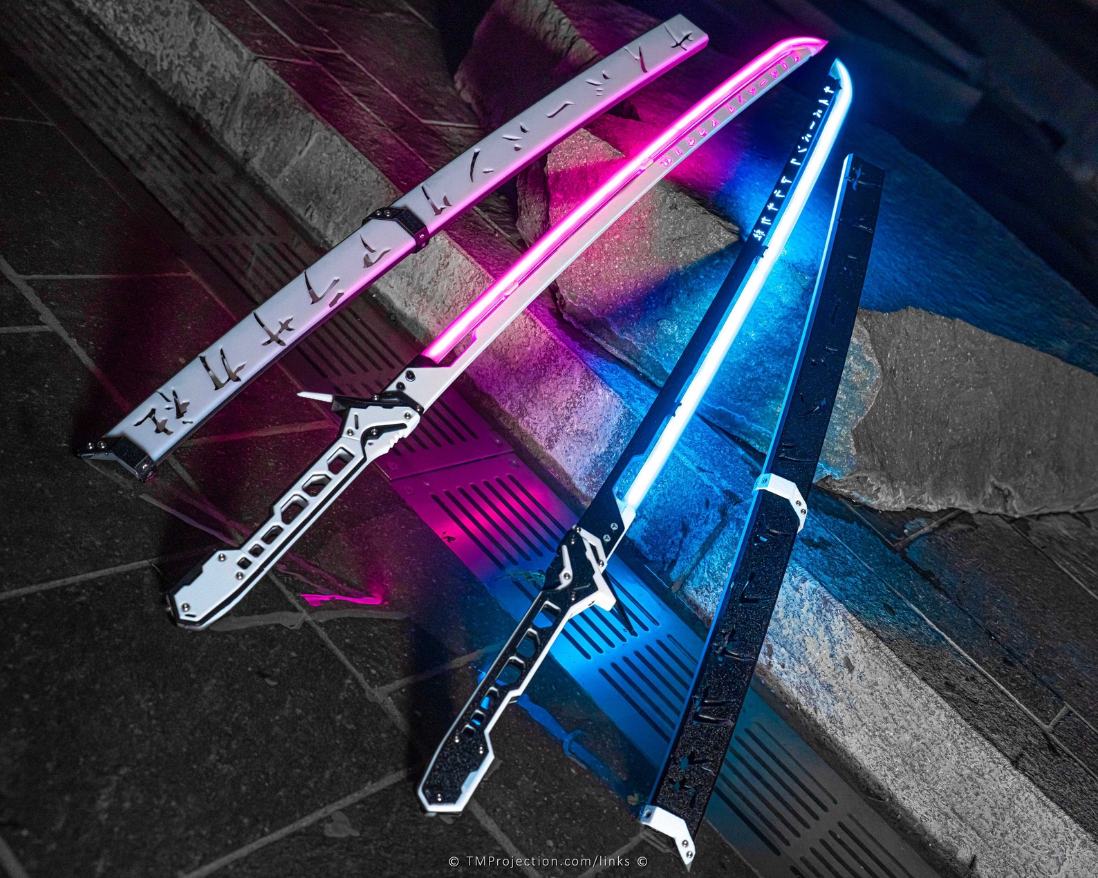 Cyberpunk 2077 PIXEL RGB LED Arasaka Thermal Katana V2, Sheath, Battery ...