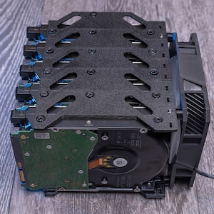 Stackable 3.5 Inch Hard Disk Drive Mounts With 12x12cm Fan Attachment ...