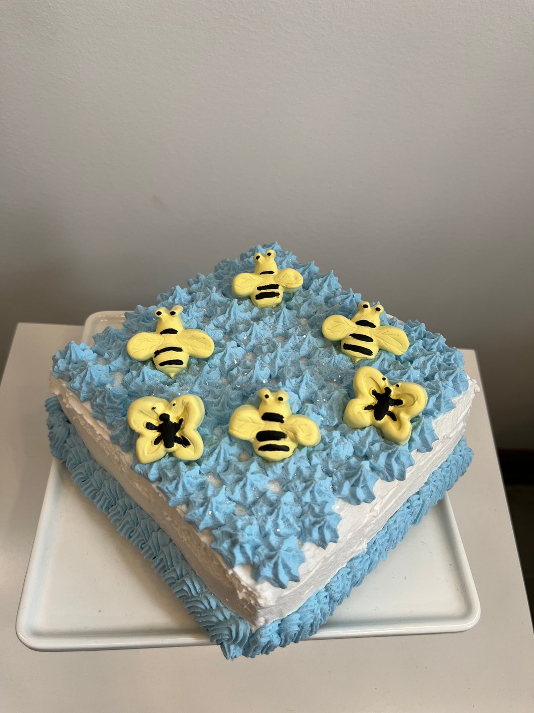 Fake/faux Bee Cake Decor, Photo Props, Fake Confections, Tiered Tray ...