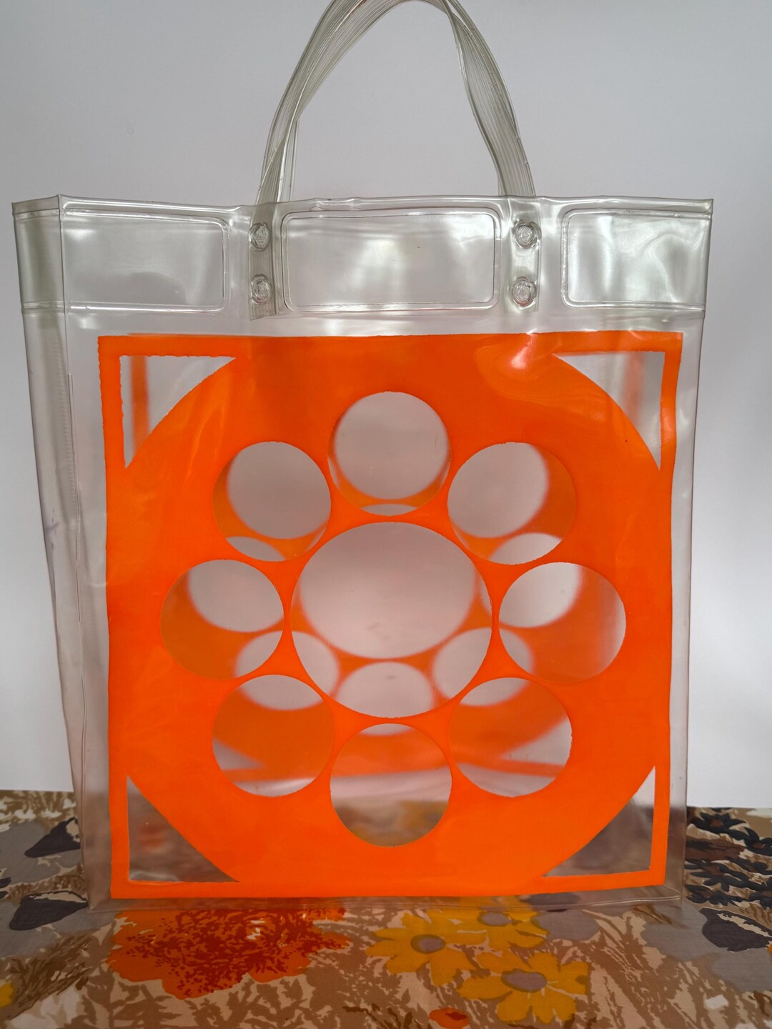 70s Daisy Vinyl Tote Bag, Retro Beach Bag, Flower Power, Mod Handbags ...