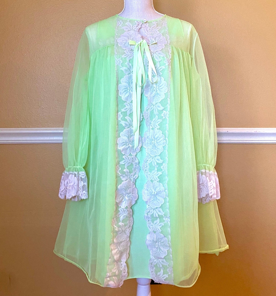 1960s Lime Green/lace Chiffon Peignoir Set, S-14, Midcentury Nightgowns ...