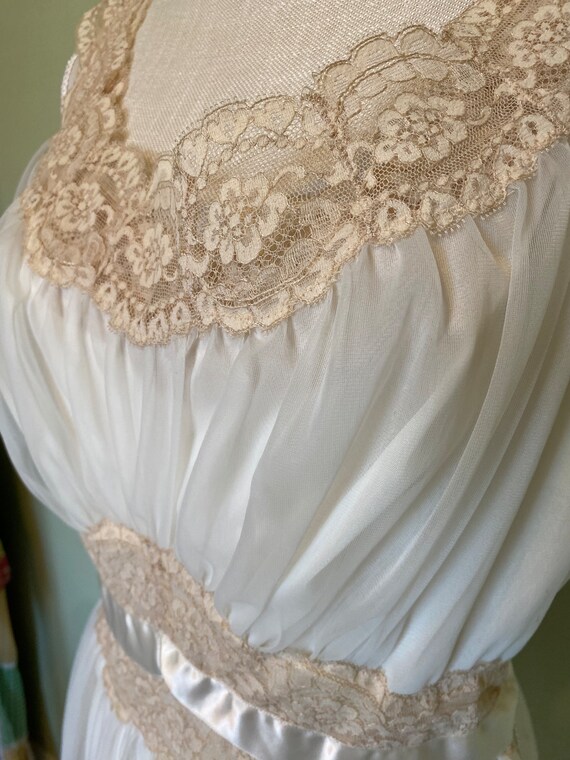 1960s Vanity Fair Ivory Chiffon Peignoir/Nightgown, S… - Gem