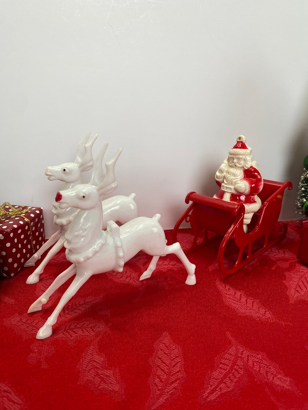 Vintage Celluloid Santa & Reindeer W/ Sleigh, Hard Plastic Santa Claus ...