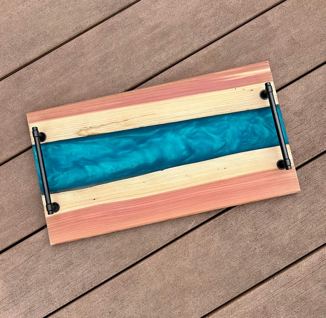 Live-edge River Resin Red Cedar Wood Charcuterie Board - Etsy