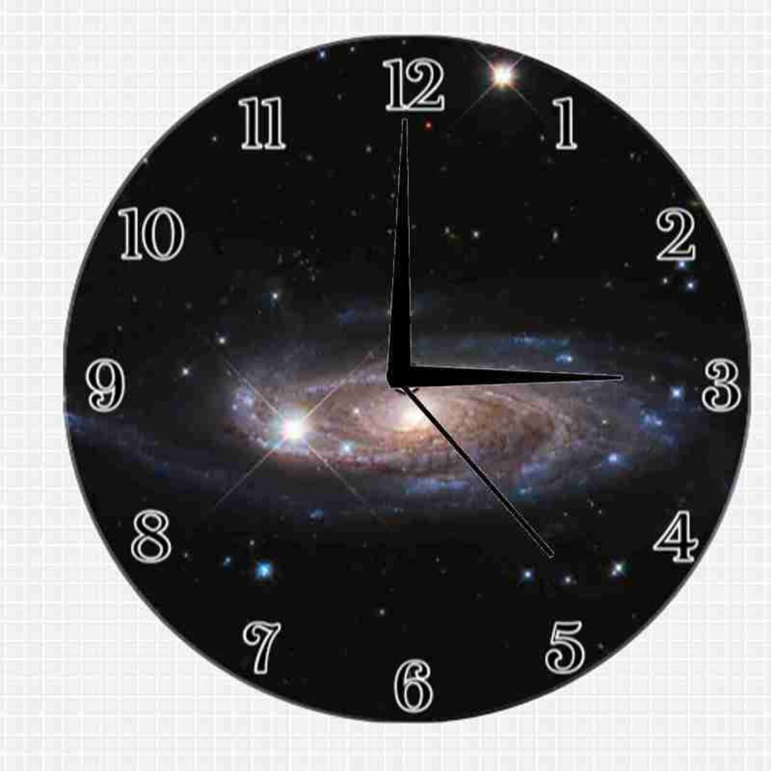 Hubble Spacecraft Telescope Photos of Universe Art Painting Wall Clock ...