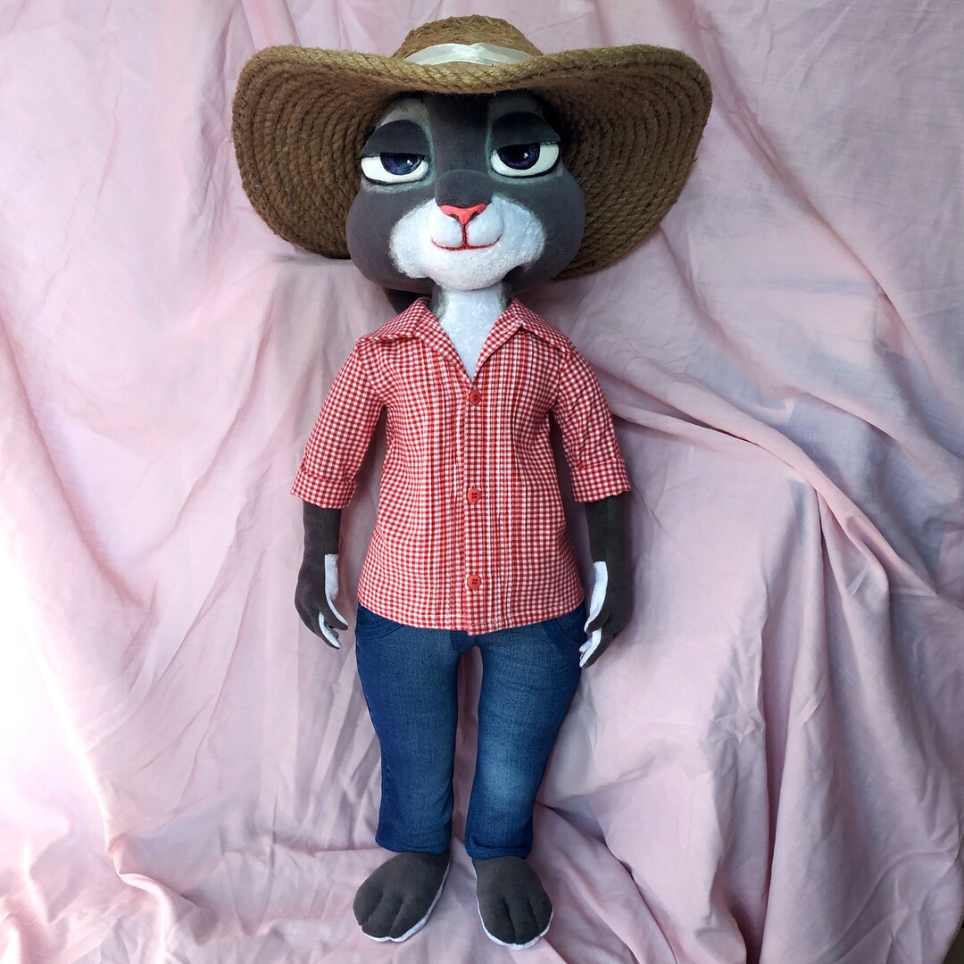 Judy hopps. farm costume. Zootopia. plush doll. handmade - Etsy Portugal