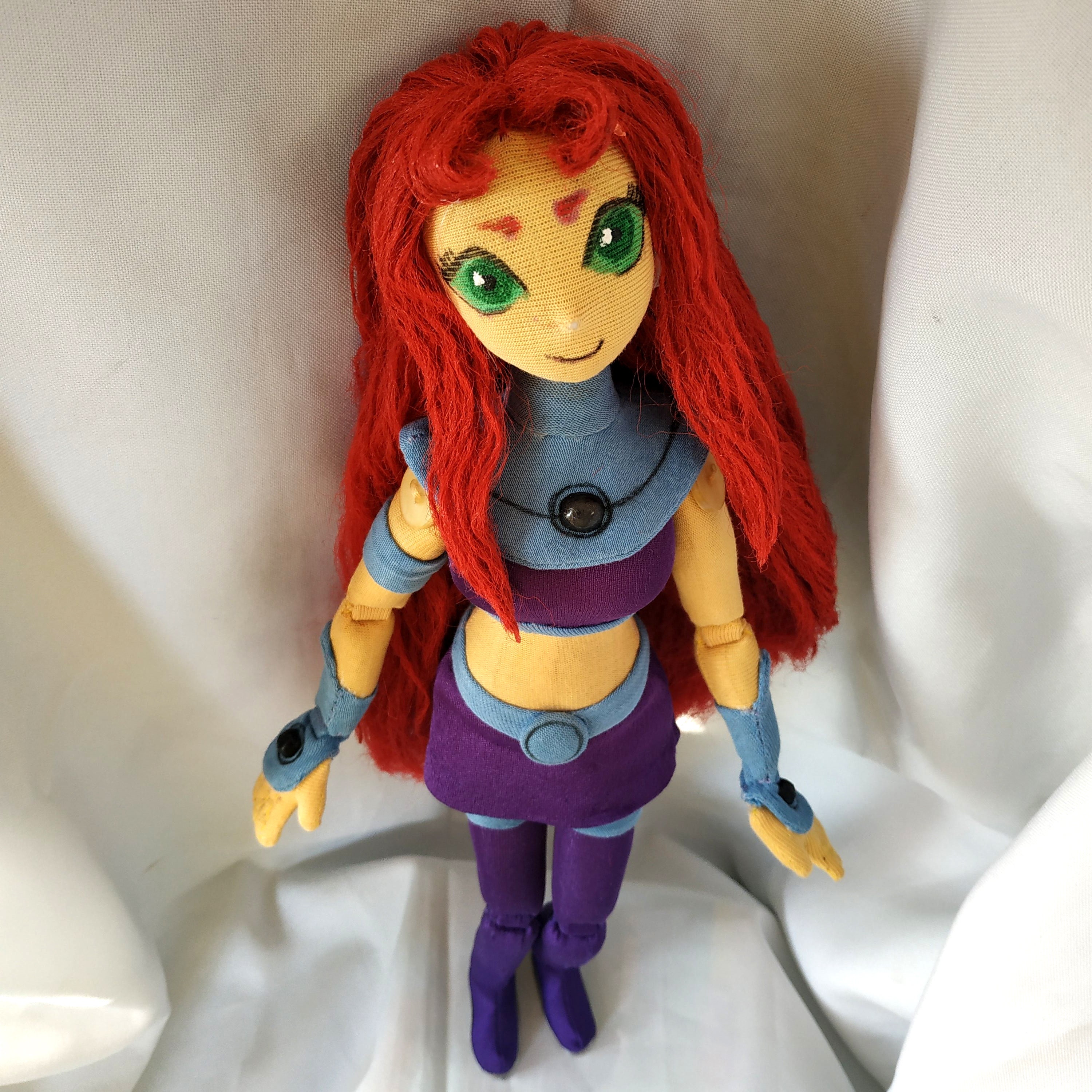 Starfire. teen titans. jointed doll. textile doll. handmade - Etsy México