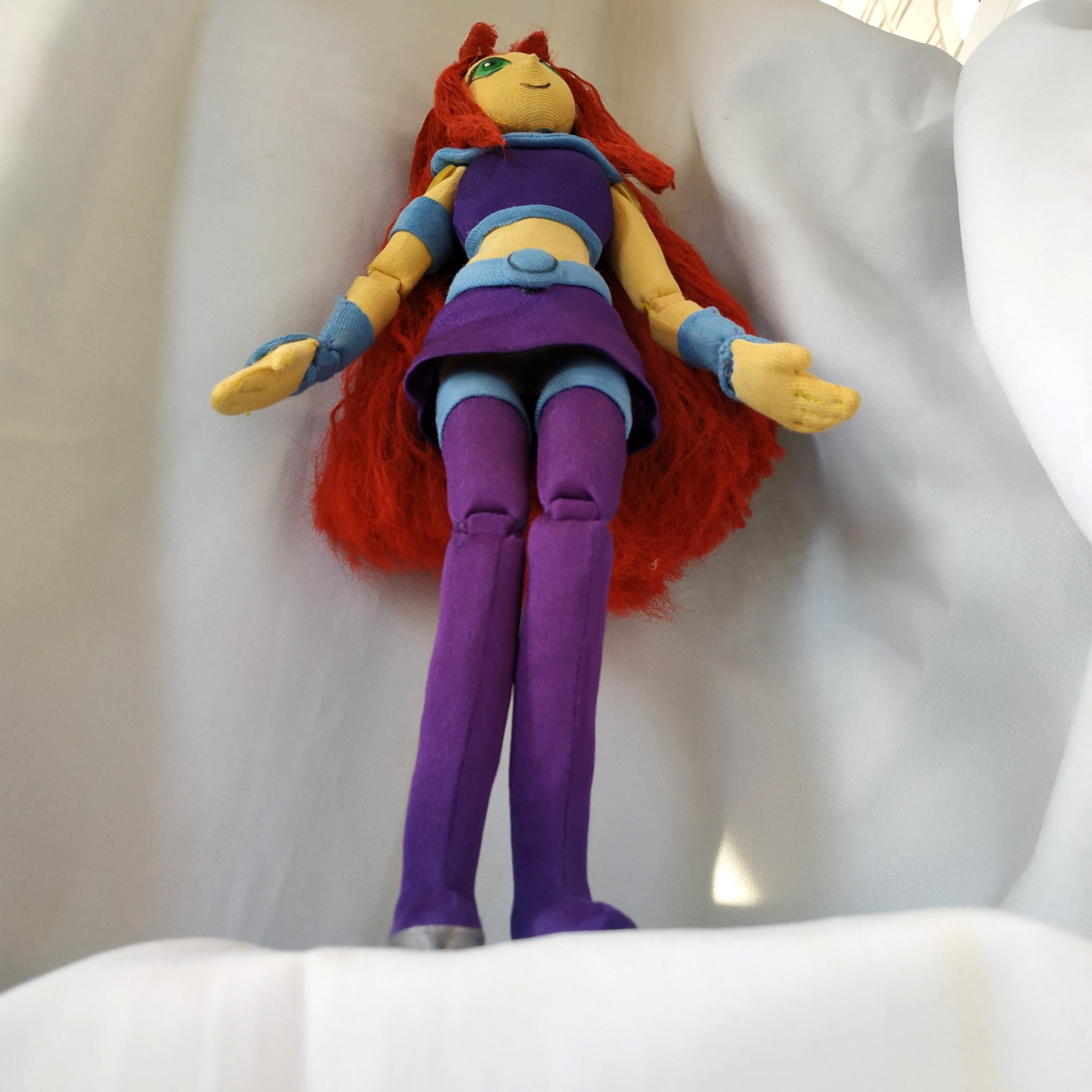 Starfire. teen titans. jointed doll. textile doll. handmade - Etsy México