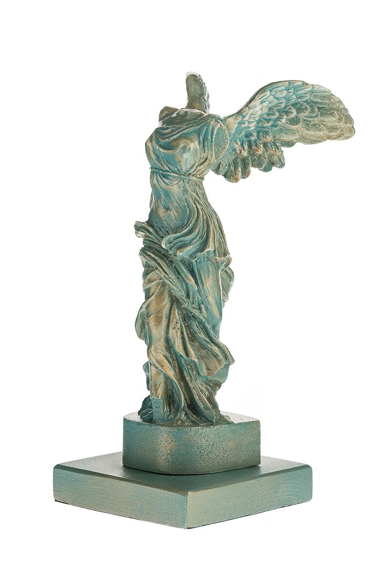 Winged Victory Nike of Samothrace Statue,ancient Greek Famous Sculpture ...
