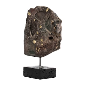 Antikythera Mechanism Device Computer Famous Treasure Mystery Ancient ...