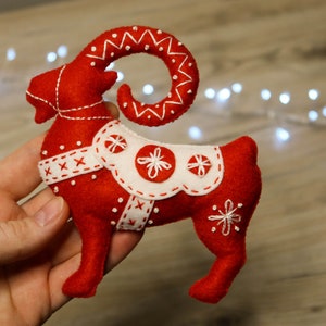Christmas Goat Sewing Pattern, Felt Julbock PDF SVG Pattern, Christmas ...
