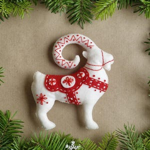 Christmas Goat Sewing Pattern, Felt Julbock PDF SVG Pattern, Christmas ...