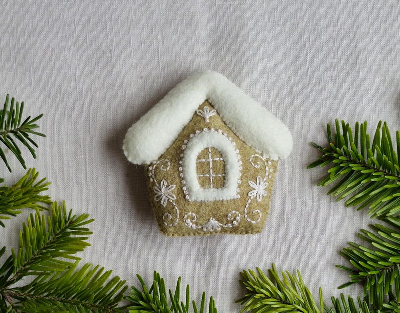 Gingerbread House Felt Ornament Sewing Pattern: DIY Christmas Decor ...