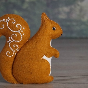 Squirrel Sewing Pattern, Felt Animals Pattern, Felt Ornaments, PDF SVG Felt Pattern, Woodland ...