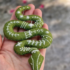 Snake Sewing Pattern, Christmas Felt Ornament, Felt Pattern, Felt ...