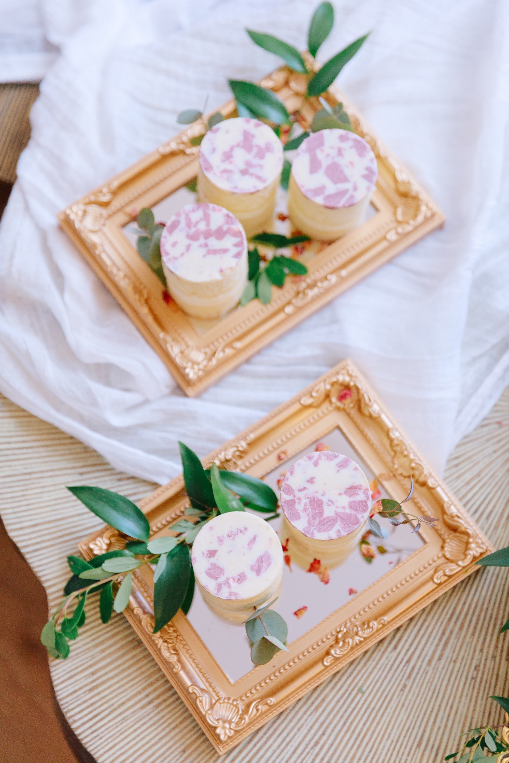 Dessert Frame