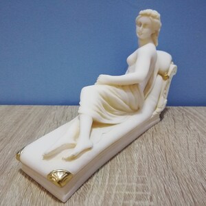 Pauline Bonaparte as Venus Victrix - Antonio Canova- Replica 13cmh ...