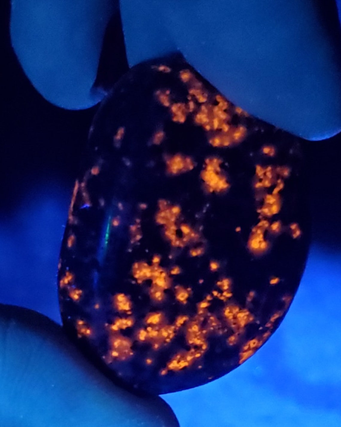 Yooperlite Large 1-2oz Yooperstone Sodalite fluorescente - Etsy France