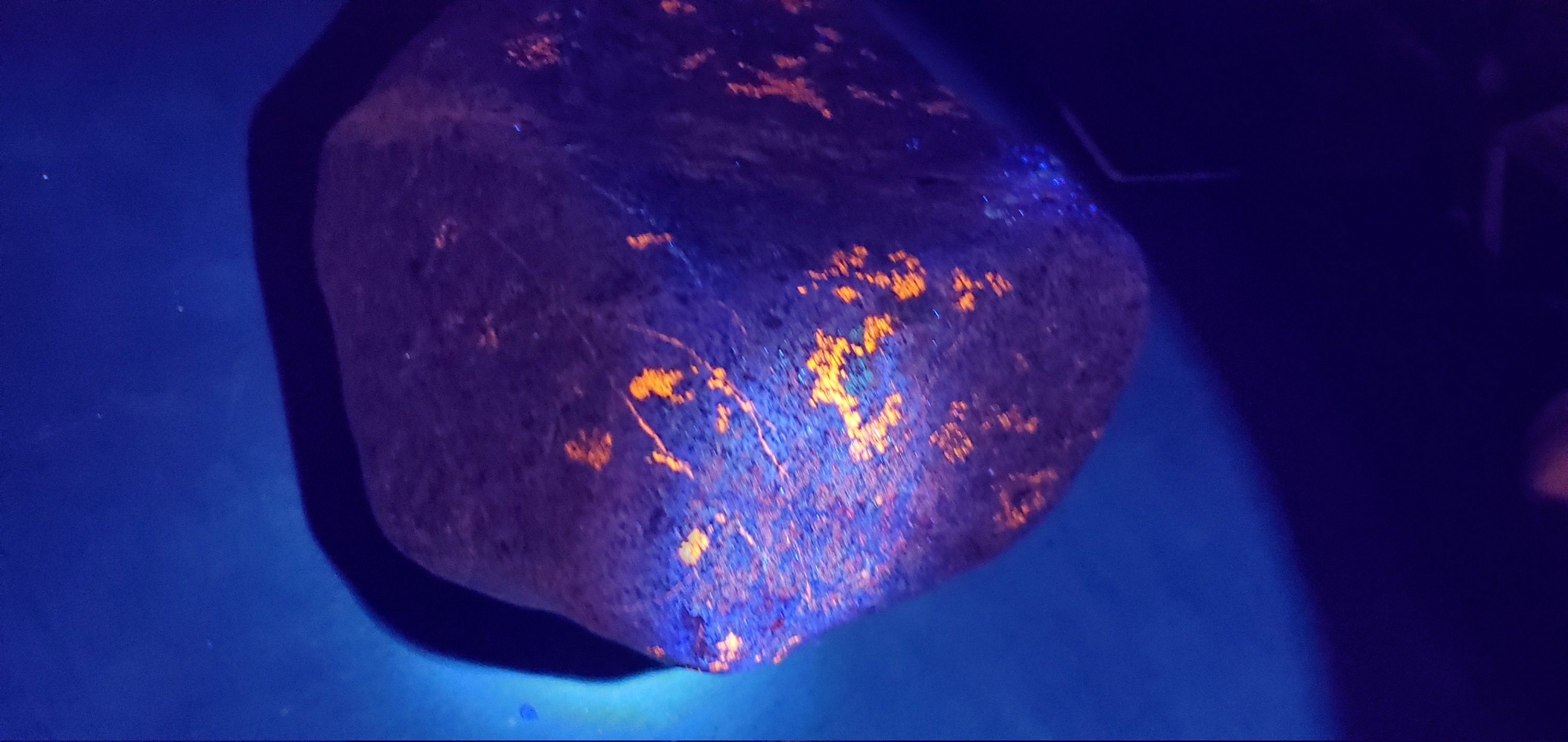 Yooperlite Super Huge 16+ Lbs Display Piece, Glow Rock, Emberlite ...