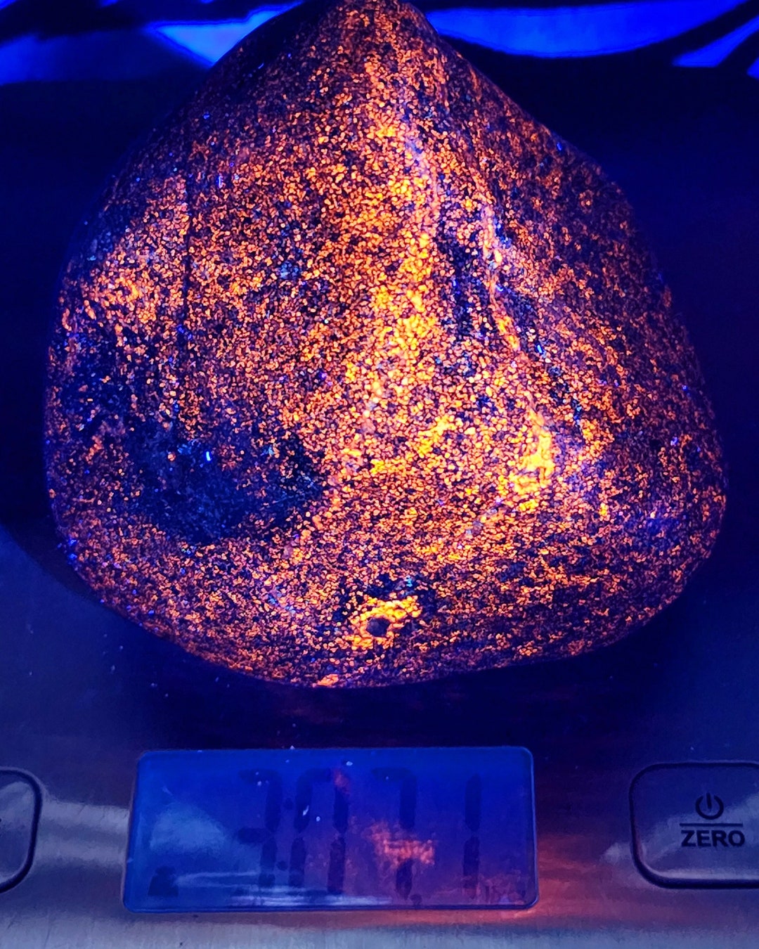 Yooperlite, Yooperstone, Emberlite, Collectors Piece Fluorescent ...