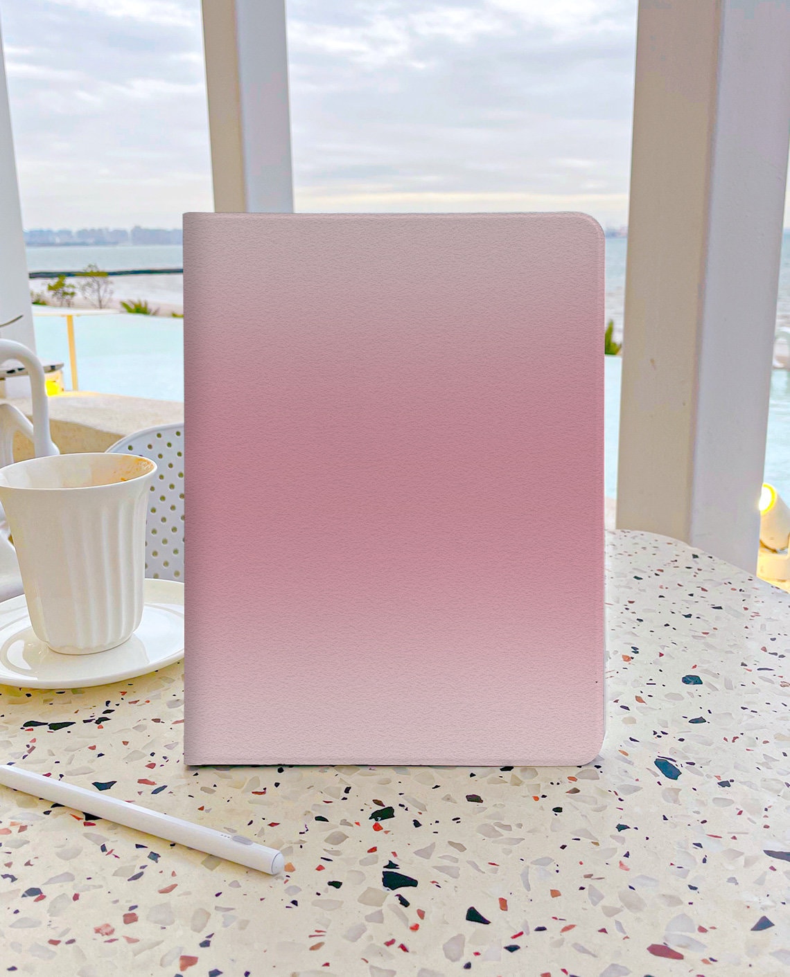 Ombre Peach Pink Color iPad Case 7th Generation iPad Case With Pencil ...