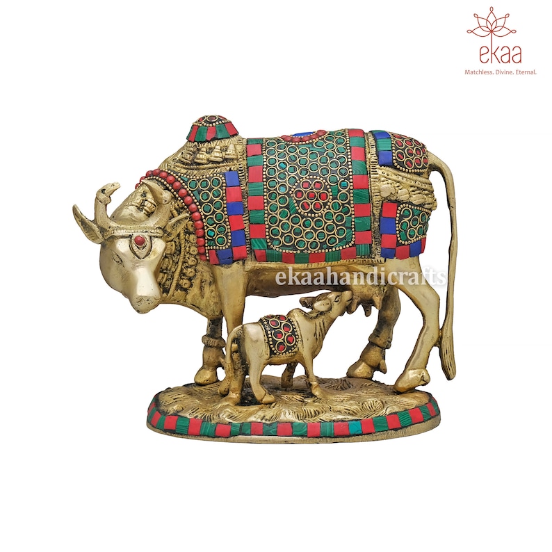 Brass Kamdhenu Cow With Calf Statue Stonework, Holy Cow Idol, Showpiece ...
