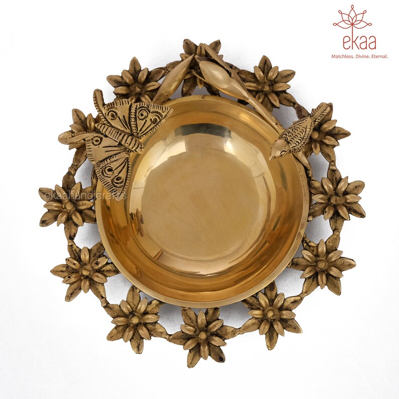 Urli Bowl in Brass, Flower Design Uruli, Traditional Bowl for Flower ...