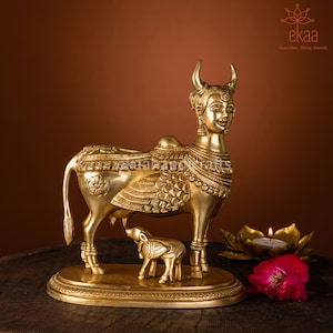 Kamdhenu Cow With Calf Statue in Brass, 23CM Holy Cow Idol, Showpiece ...