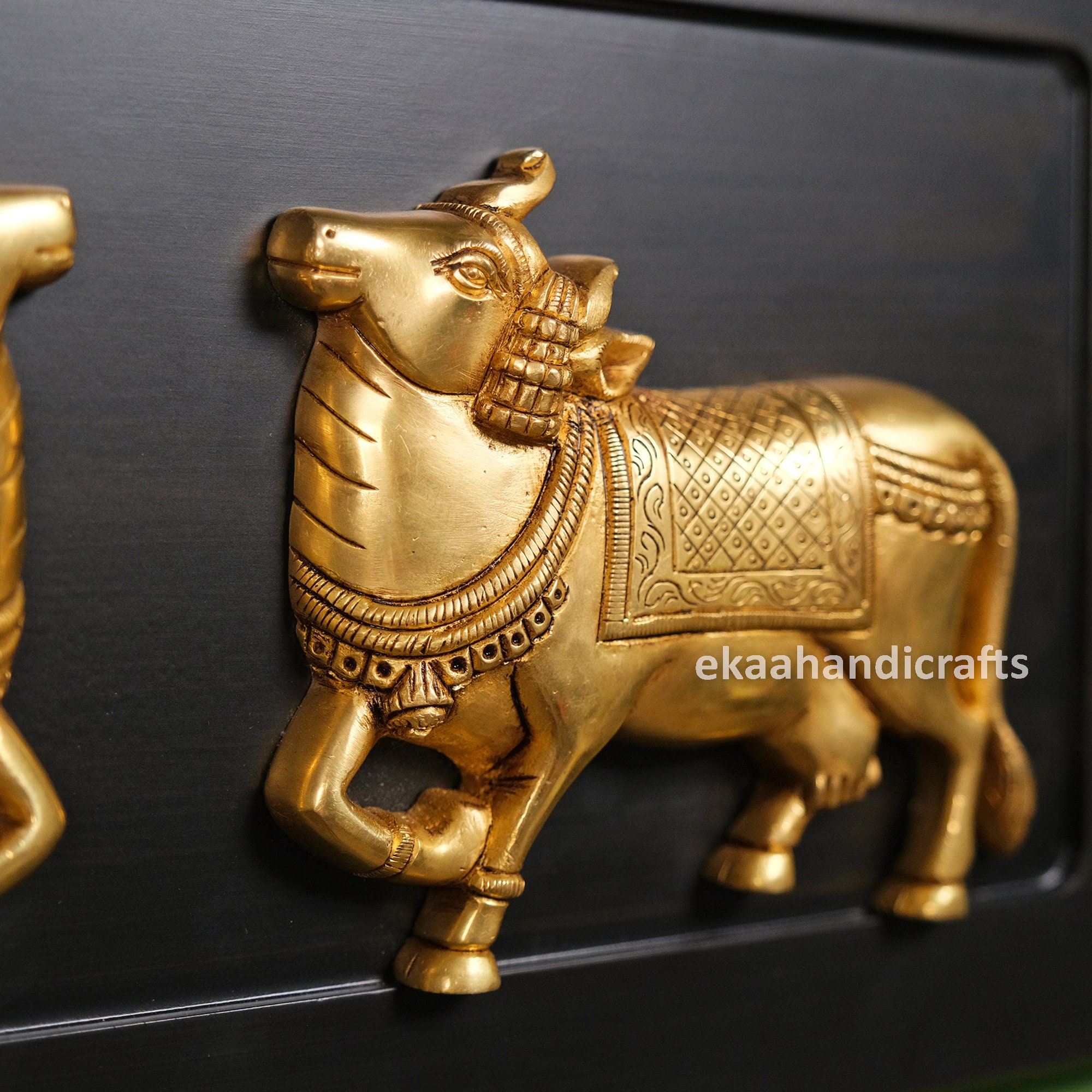 Brass Cow Wall Hanging, 20CM Holy Cow Home Decor, Showpiece for Home ...