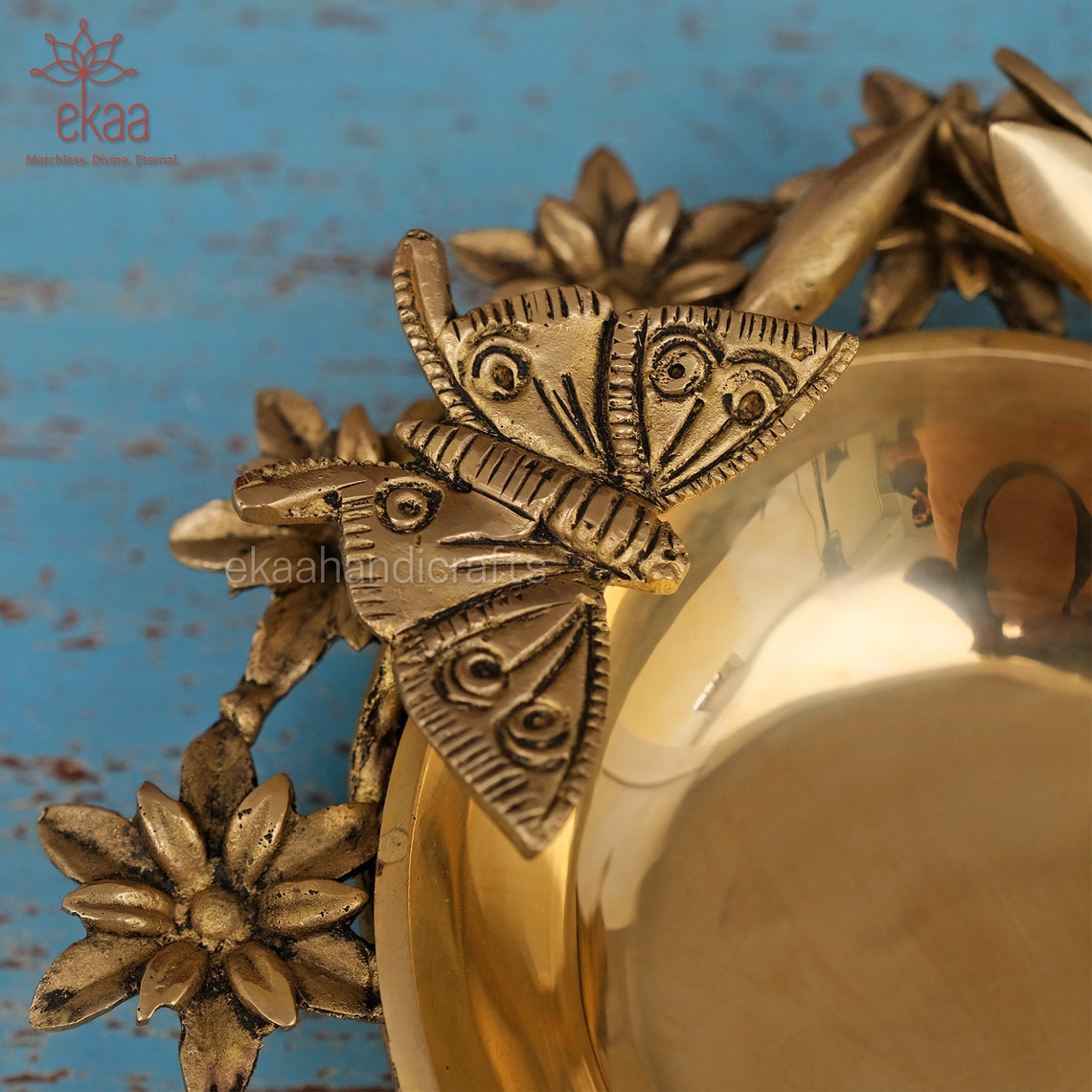 Urli Bowl in Brass, Flower Design Uruli, Traditional Bowl for Flower ...