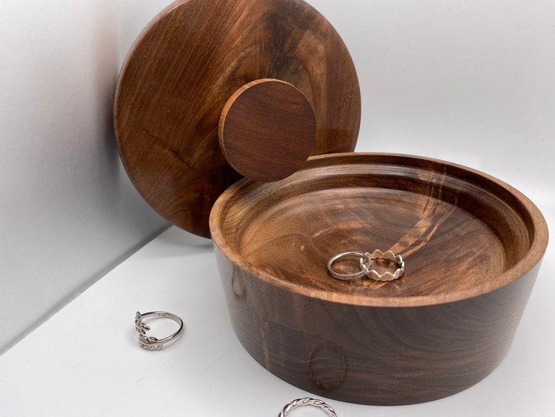 Walnut Wedding Keepsake Box - Premium Wood Wedding Ring Box - Jewelry ...