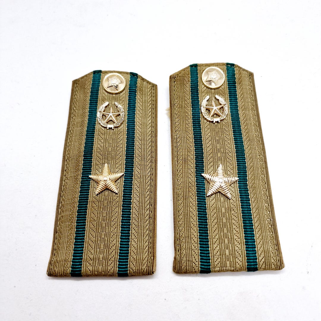 USSR Soviet Union Border Troops Lieutenant Rank Shoulder Boards Pair ...