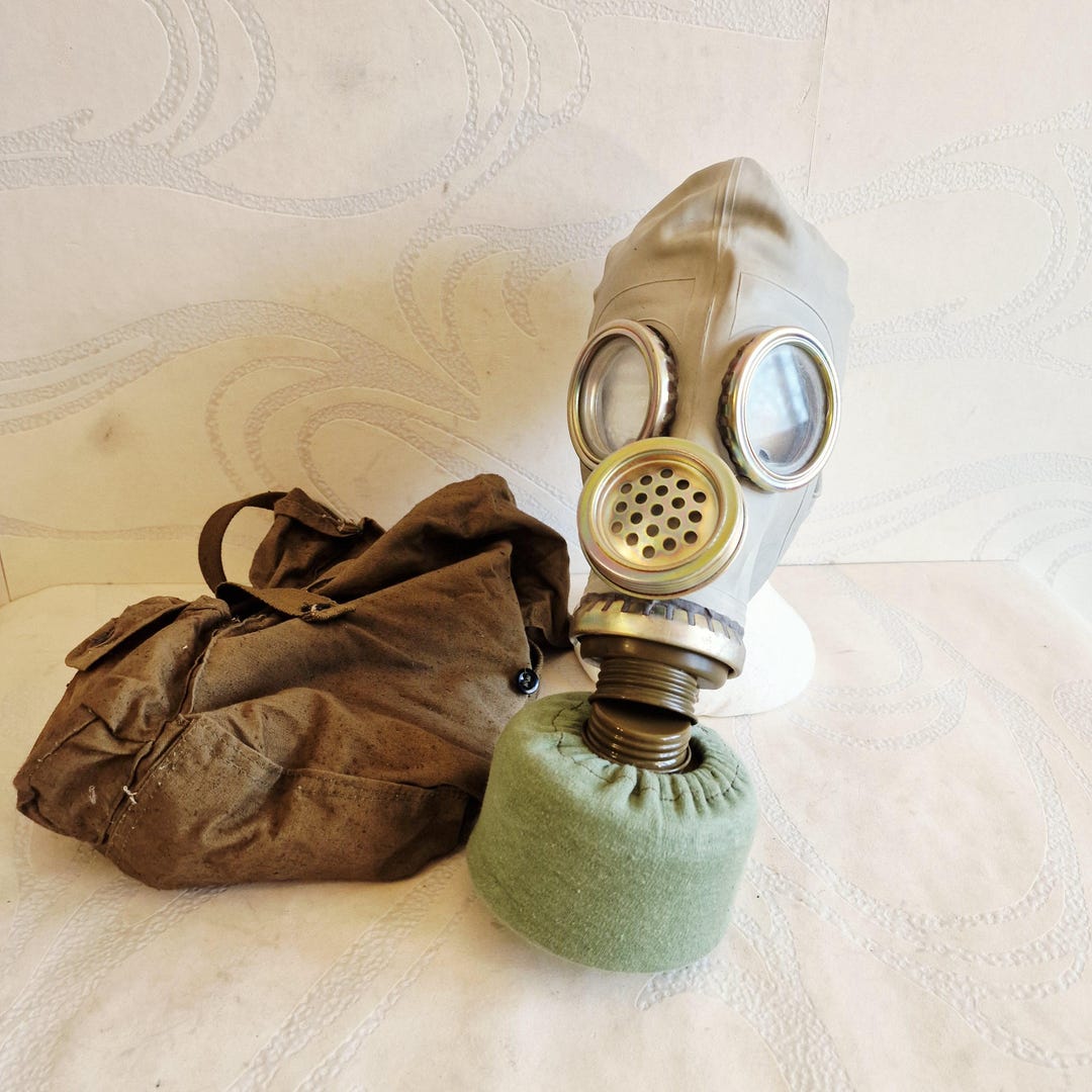 New Vintage Soviet Gas Mask Size 2 With an Original Bag Made in USSR in ...