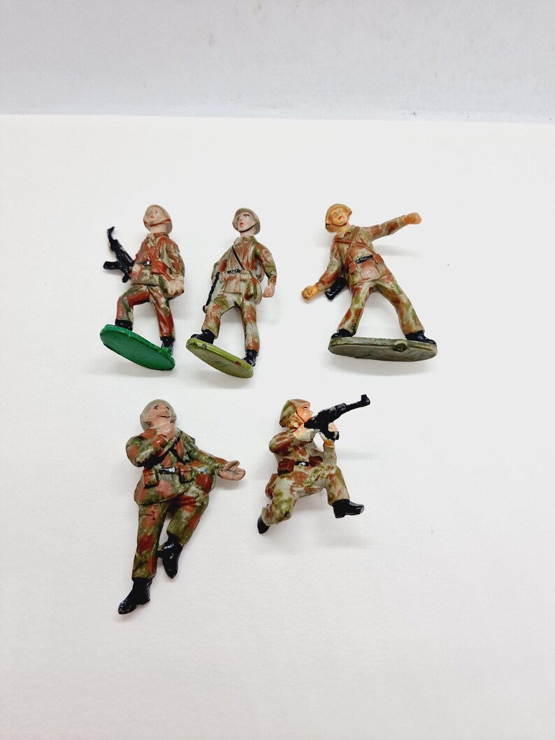Vintage Elastolin Toy Soldiers: German Figurines, 1970s, Set of 5 - Etsy