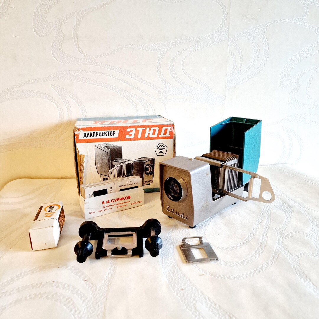 Soviet Vintage Slide Projector Etude - USSR Vintage Diaprojector Made ...