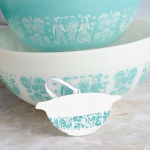 Vintage Pyrex Bowl Replica Christmas Ornament | Vintage Kitchen Holiday ...